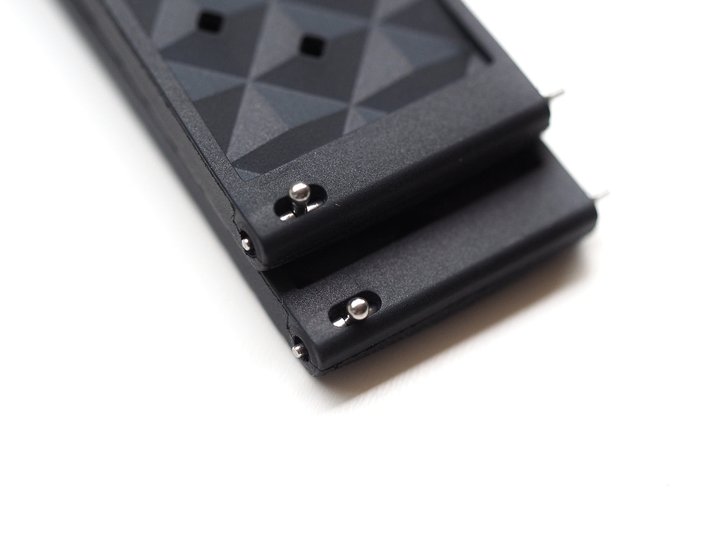 Rubber Pin Buckle Strap 22mm Lug Width | Black – BAUSELE